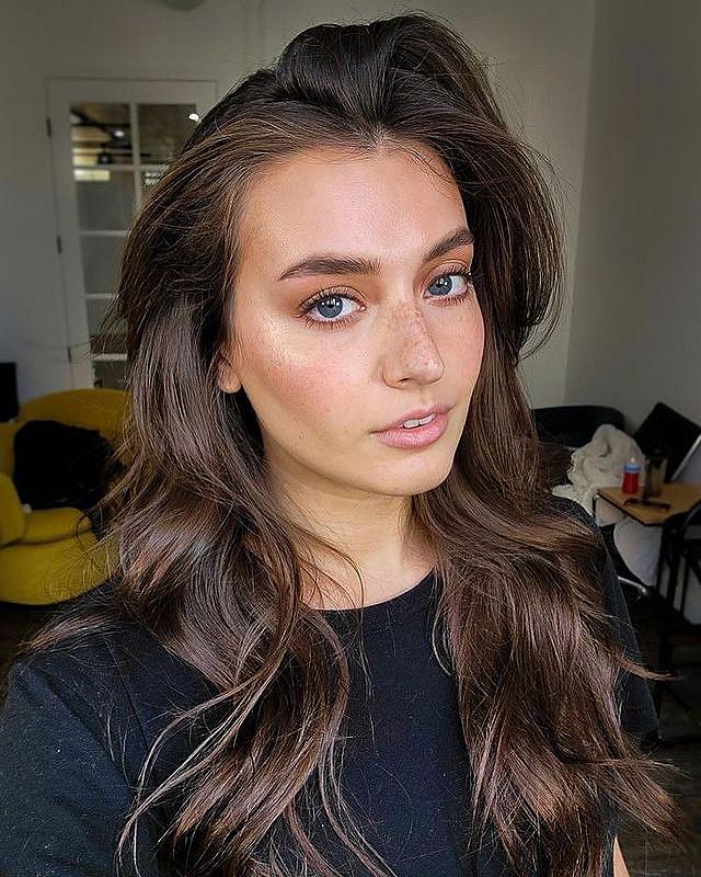 Picture of Jessica Clements