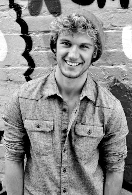 Picture of Alex Pettyfer