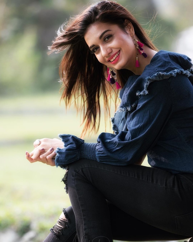 Picture of Divya Agarwal