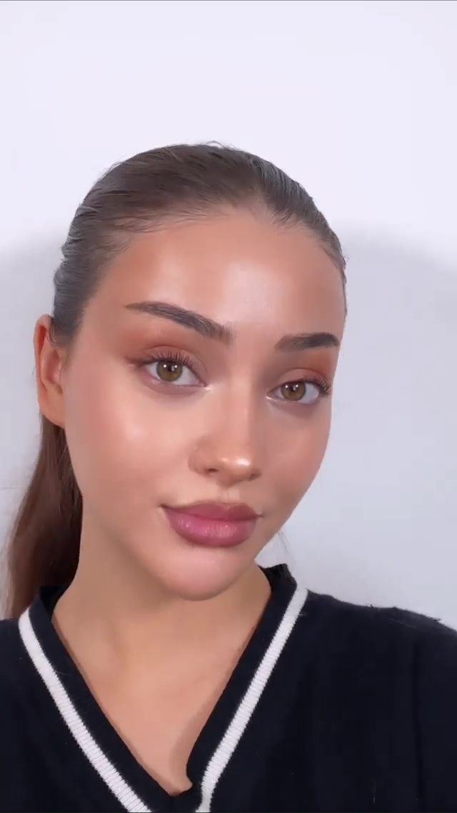 Picture of Isabel Rose