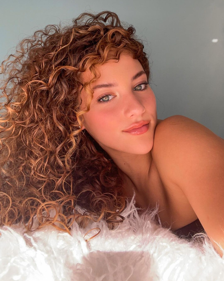 Picture of Sofie Dossi