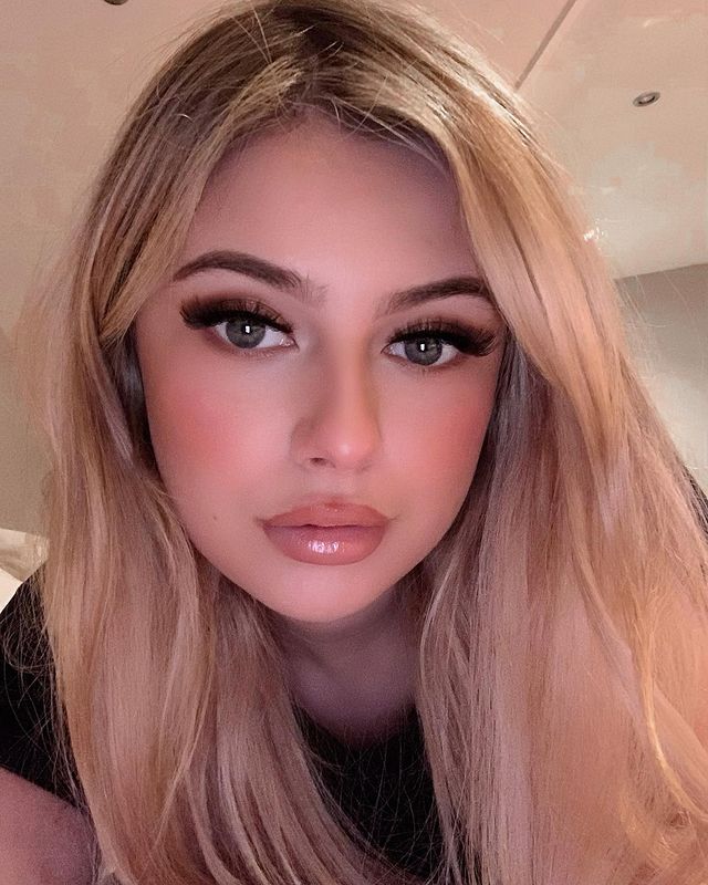 Picture of Georgina Long