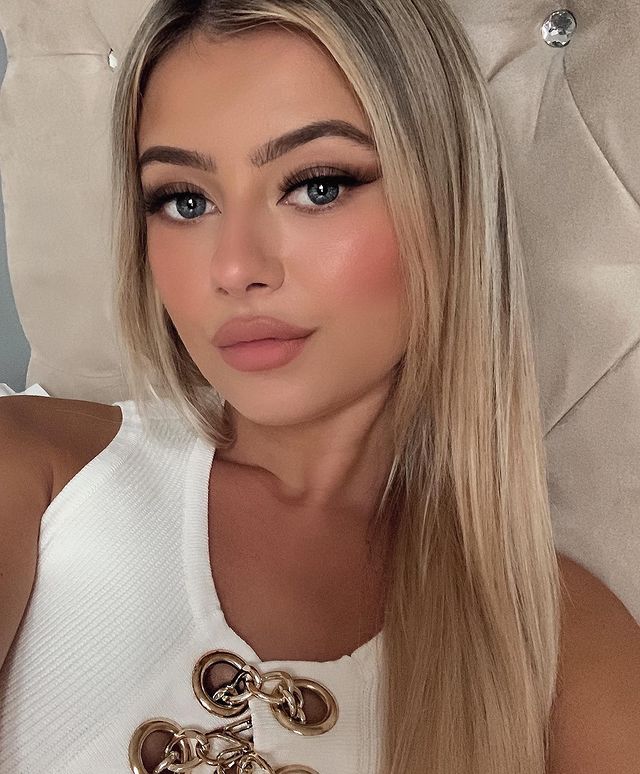 Picture of Georgina Long