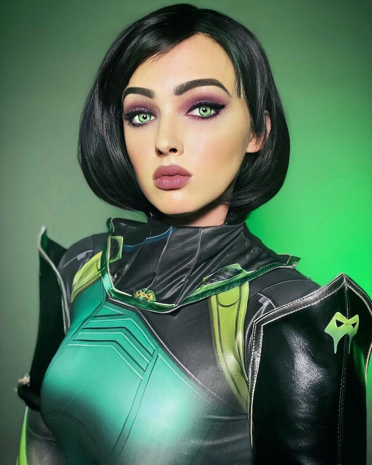 Picture of Michaela Lee