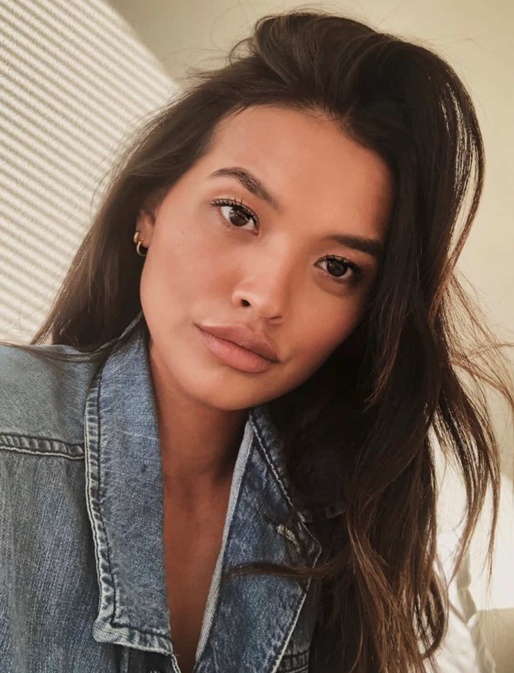 Nicole Elise image