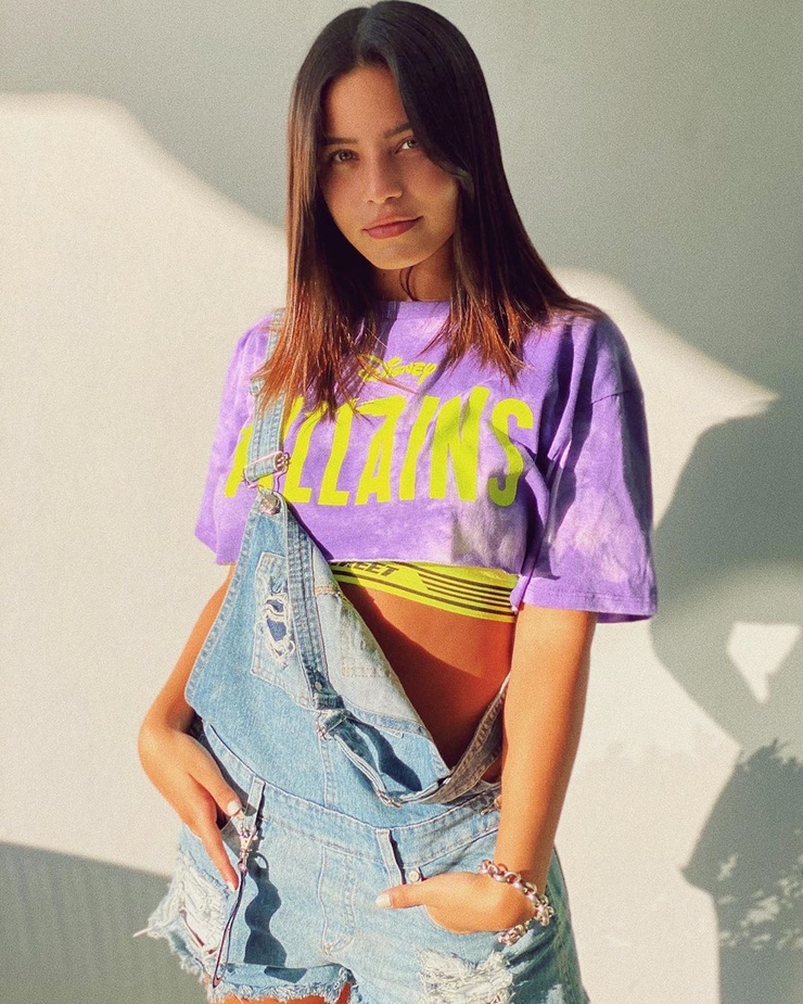 Image of Emilia Mernes