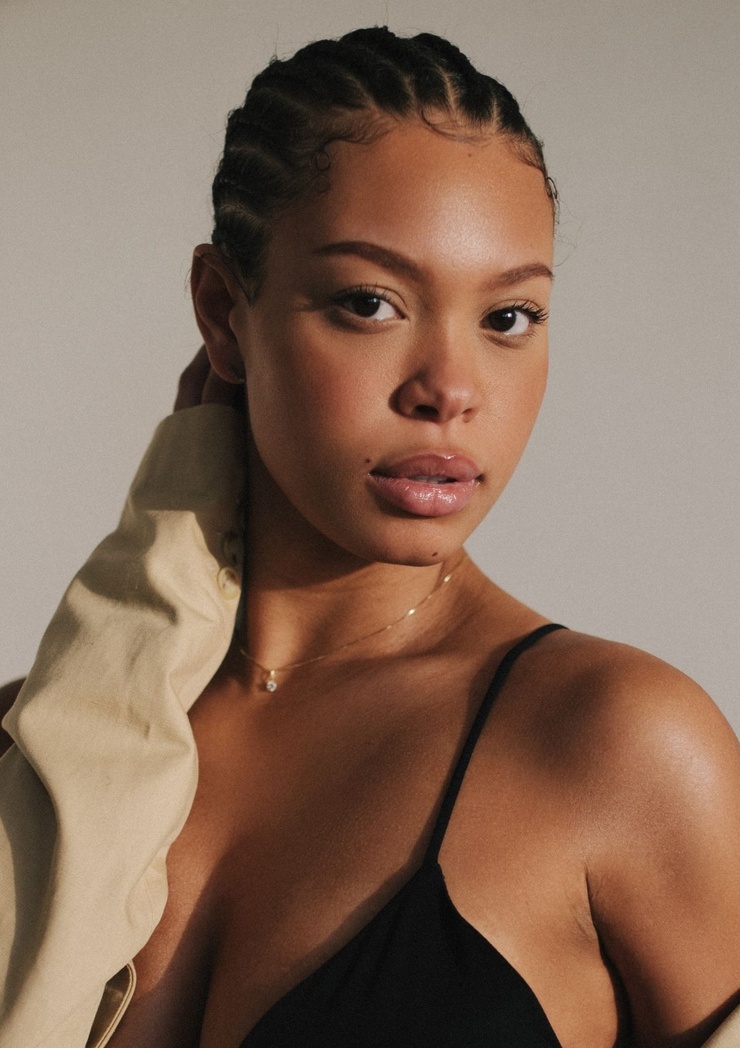 Image of Auree Fabienne