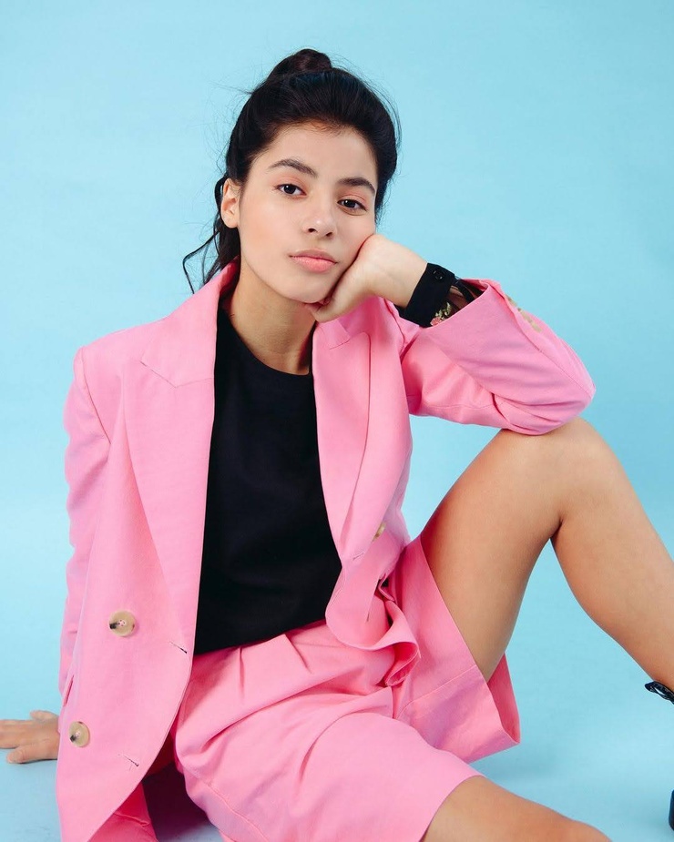 Picture of Kyndra Sanchez