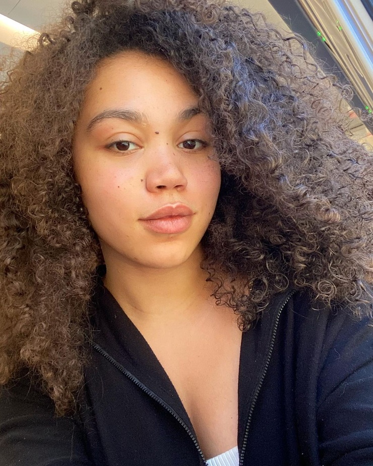 Picture of Ruby Barker