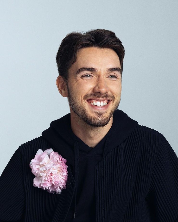 George Robinson image