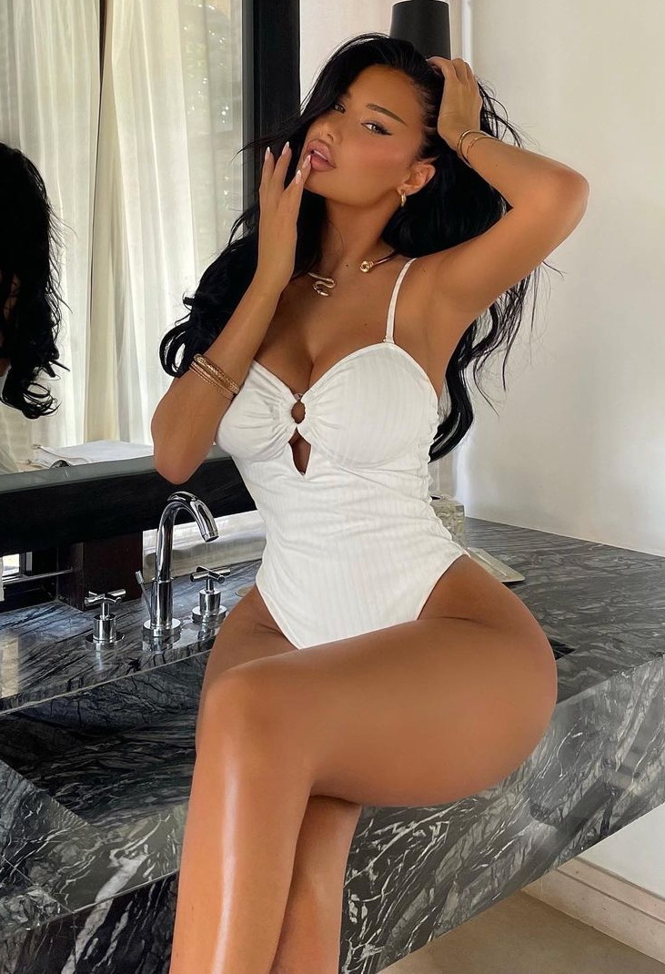 Picture of Adèle Grisoni