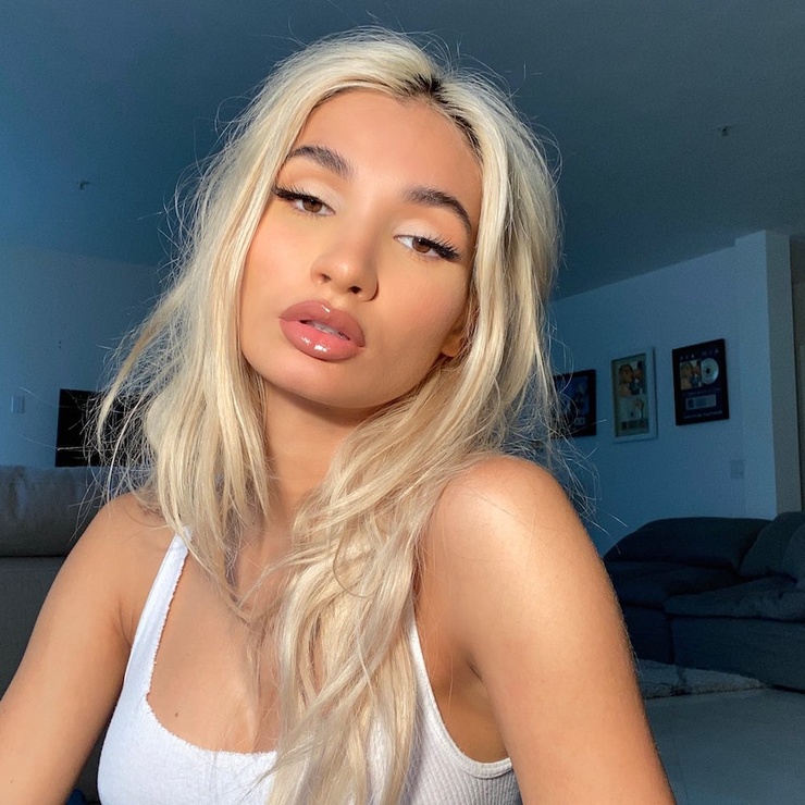 Picture of Pia Mia