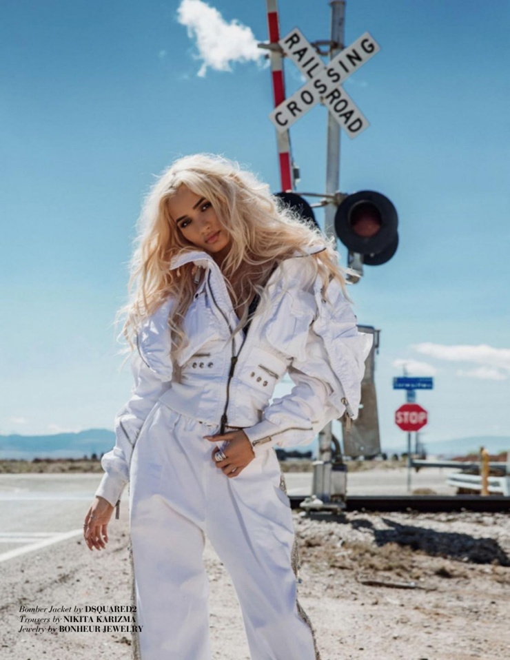 Picture of Pia Mia