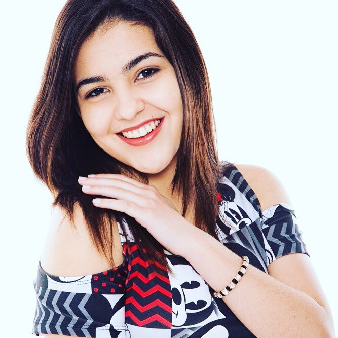 Ana Victória Zimmermann (2016/17)