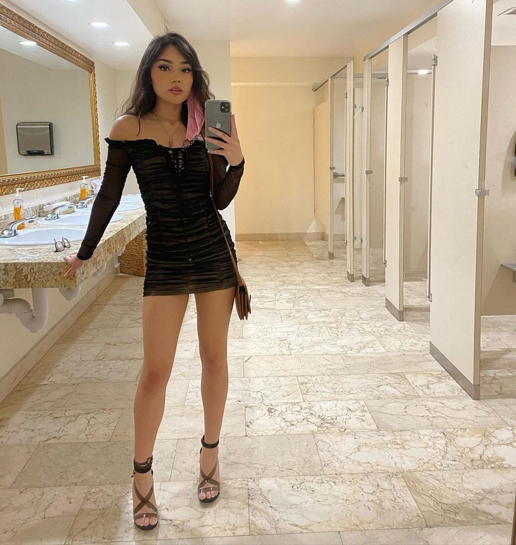 Isabel Martinez picture