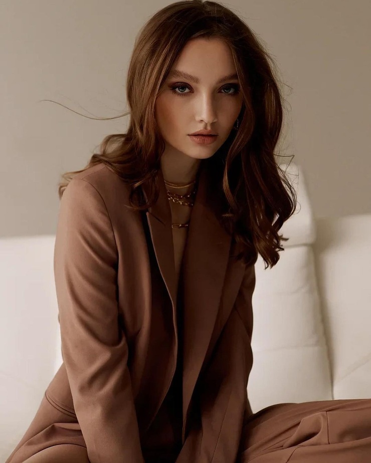 Polina Litvinova image