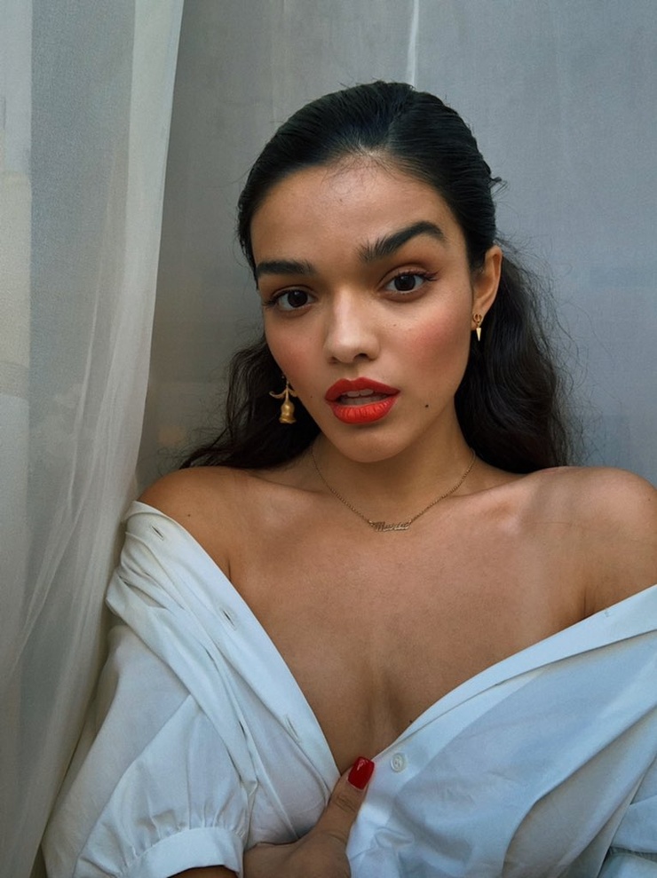 Rachel Zegler picture