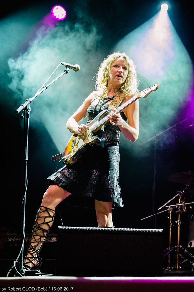 Ana Popovic
