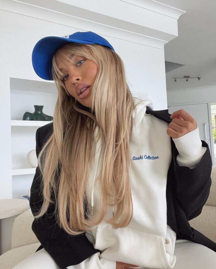 Tammy Hembrow picture