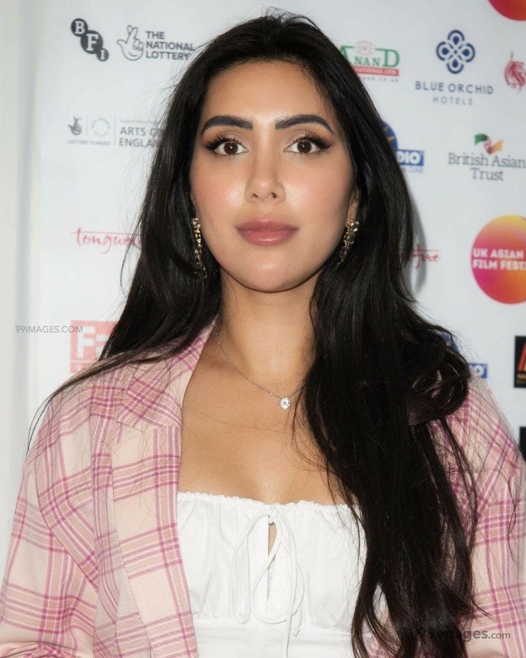 Picture of Nisha Aaliya