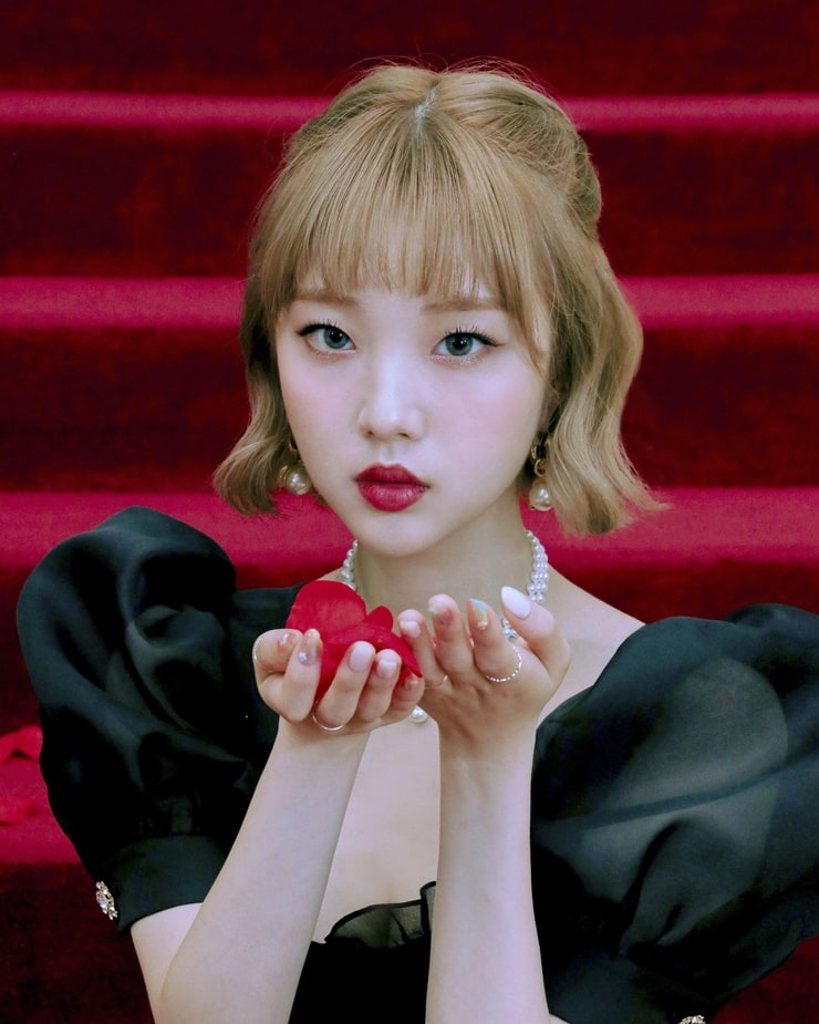 Picture of YeoJin