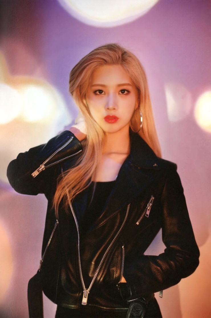 Picture of Kim Lip