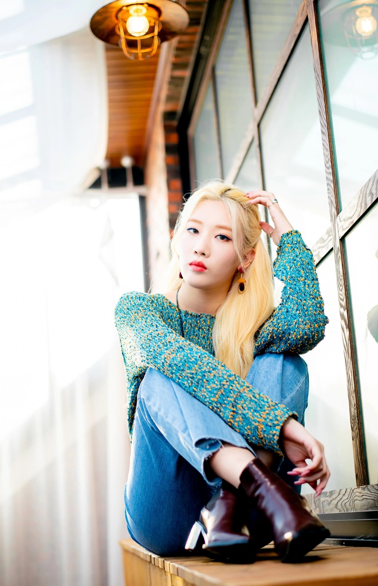 Picture of Kim Lip