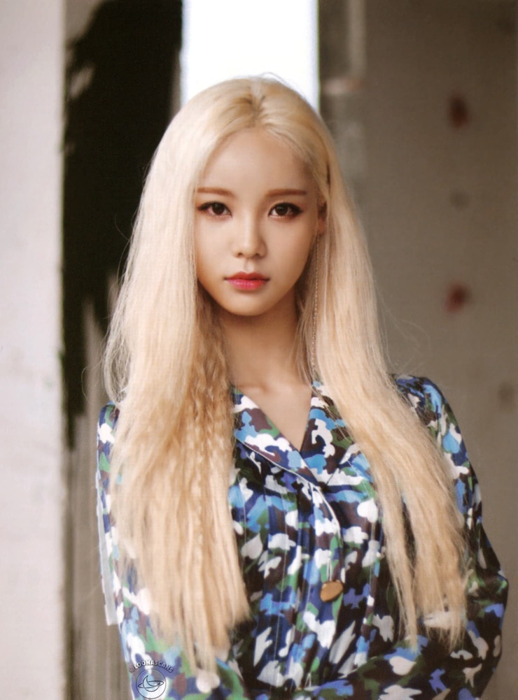 Jinsoul image