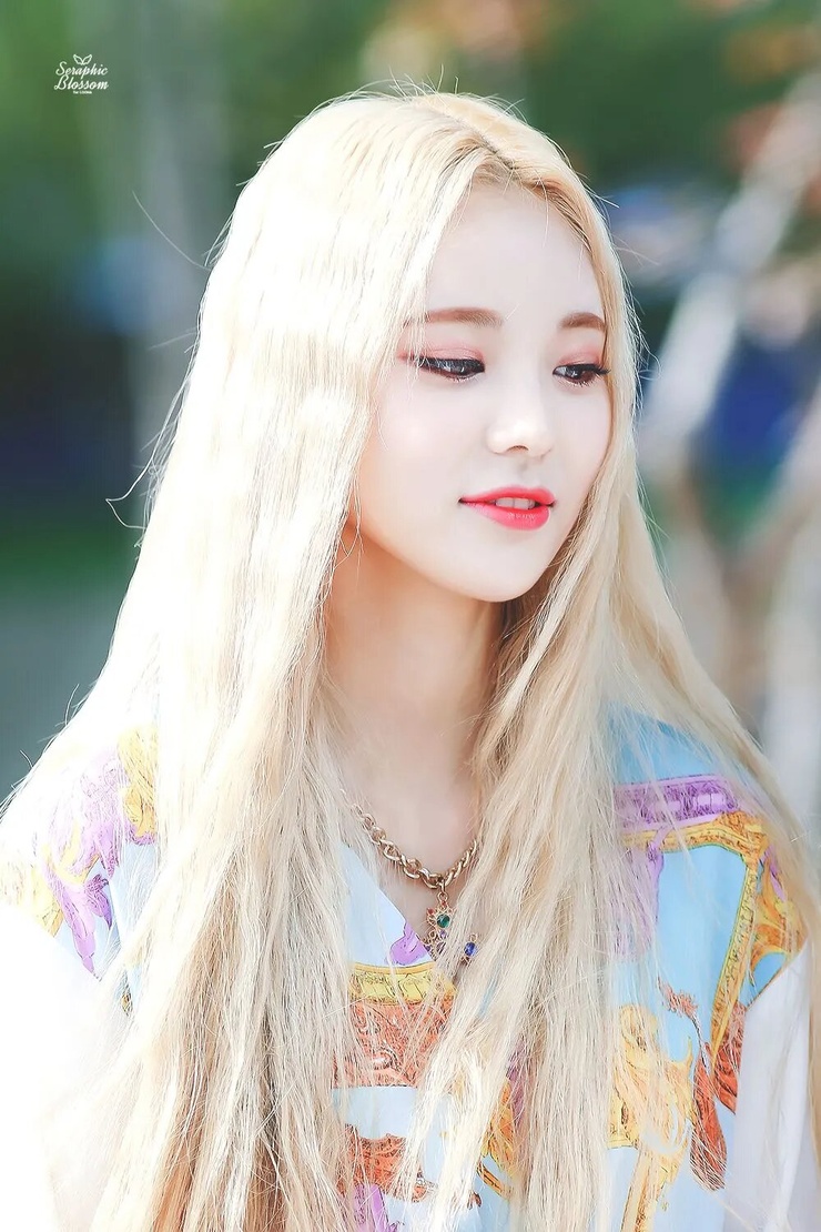 Picture of Jinsoul