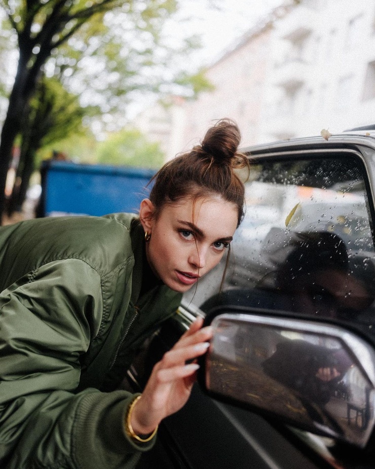 Image of Charleen Weiss