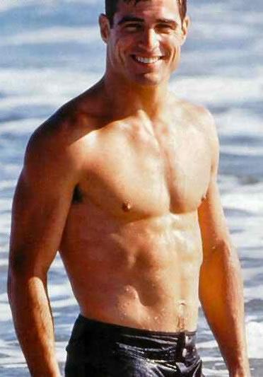 Picture of George Eads