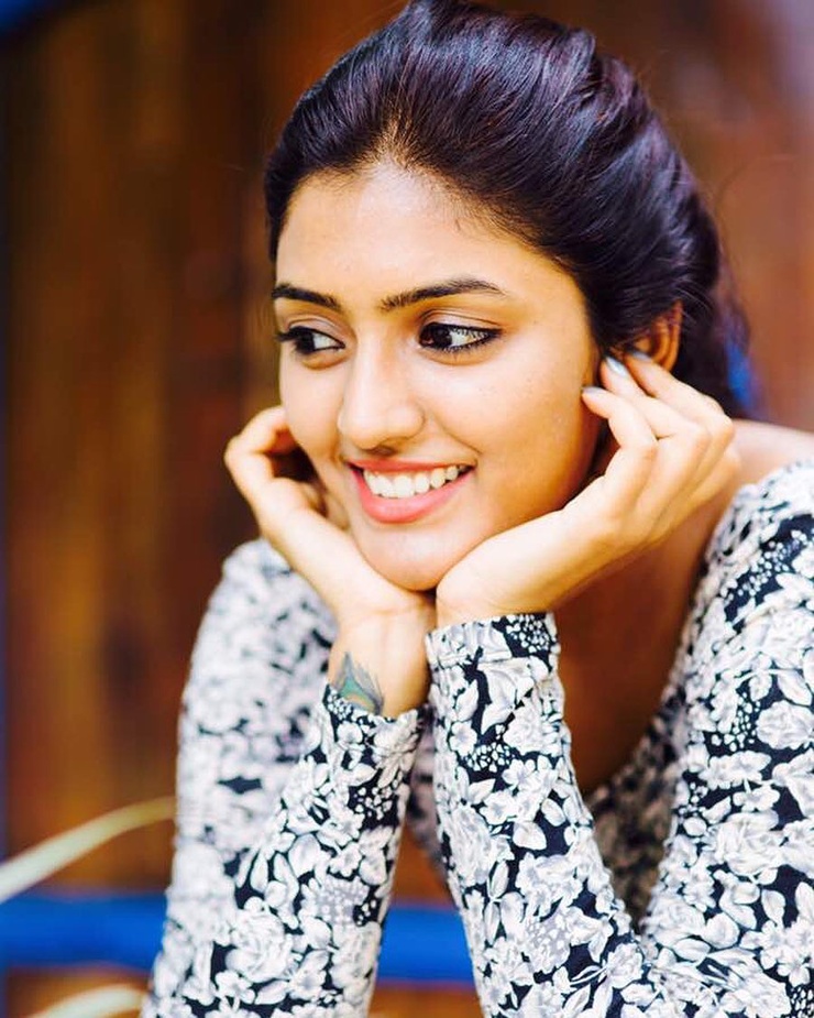 Eesha Rebba picture