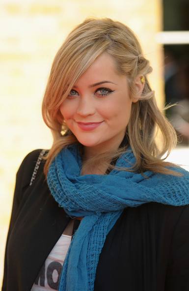 Picture of Laura Whitmore