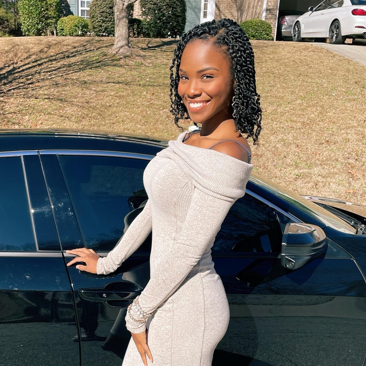 Picture of Teesha Renee