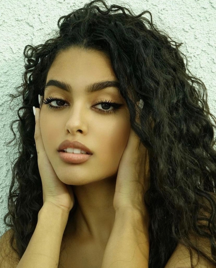 Picture of Sara Hamadeh