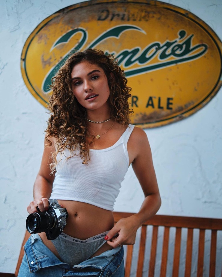 Picture of Ronni Hawk