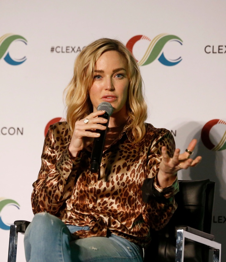 Picture of Caity Lotz