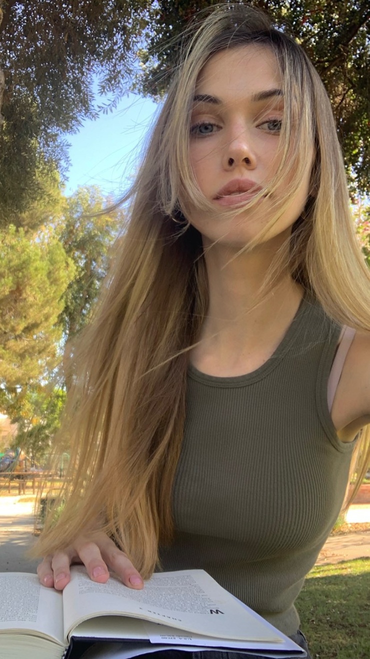 Picture of Katie Schmid