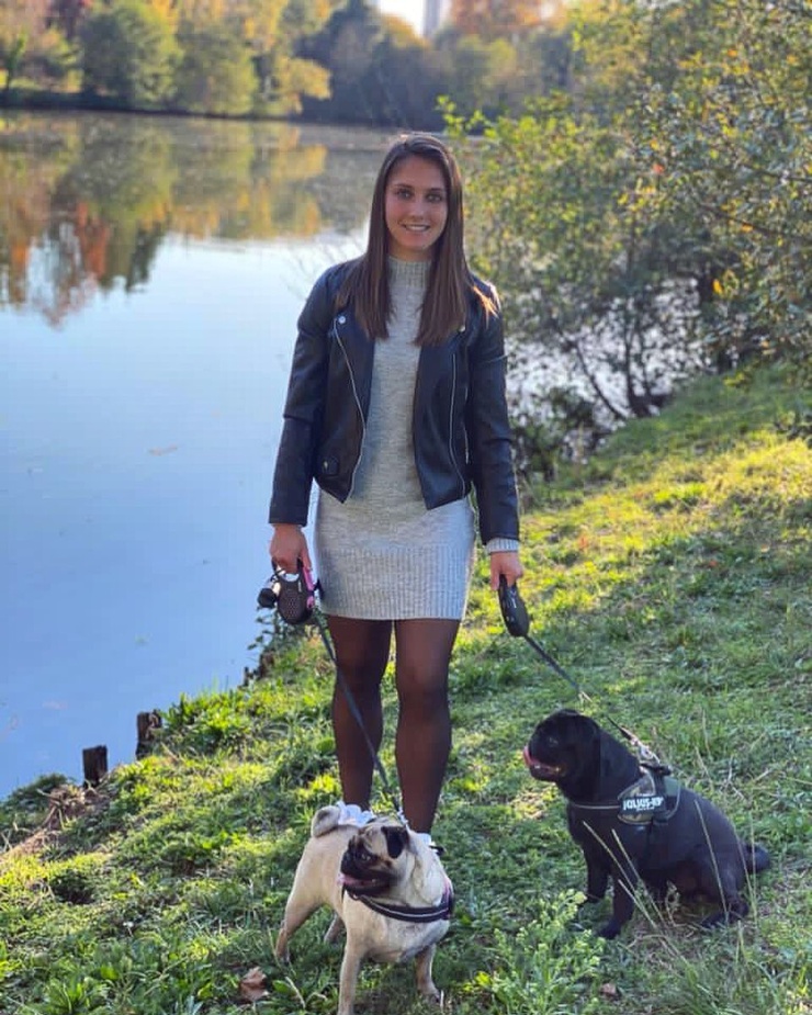 Picture of Eve Perisset