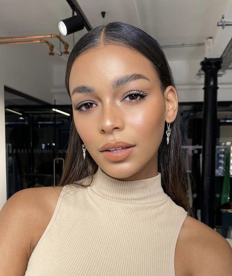 Picture of Pamela Hughes