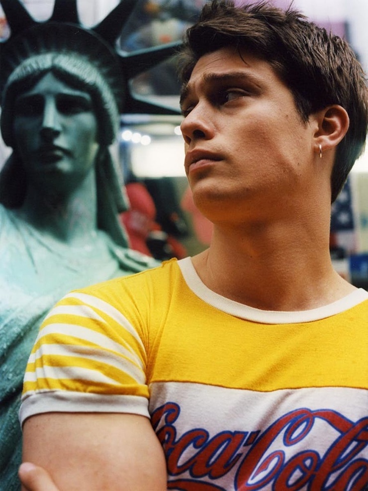 Picture of Nicholas Galitzine