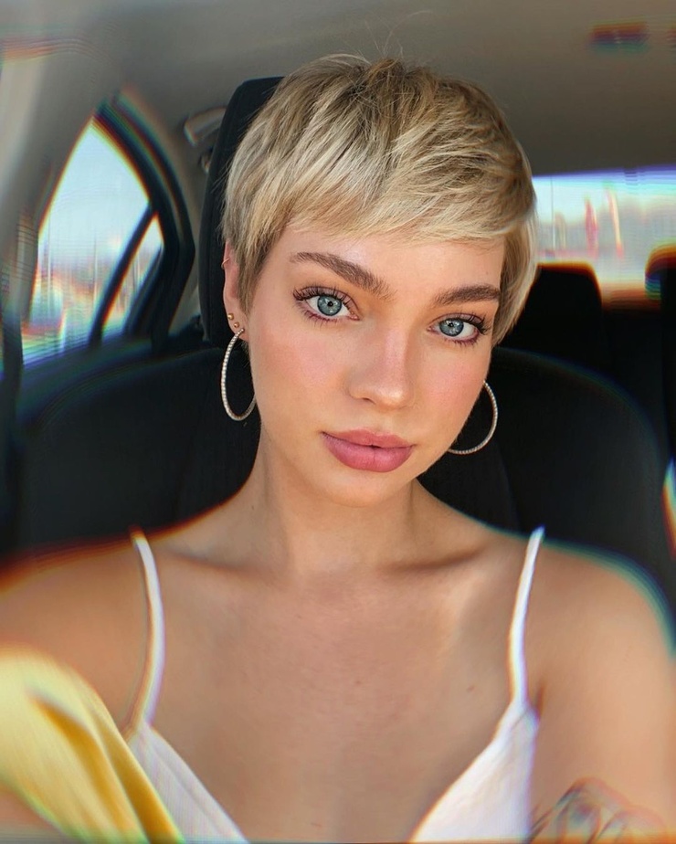 Picture of Darbi Roberts