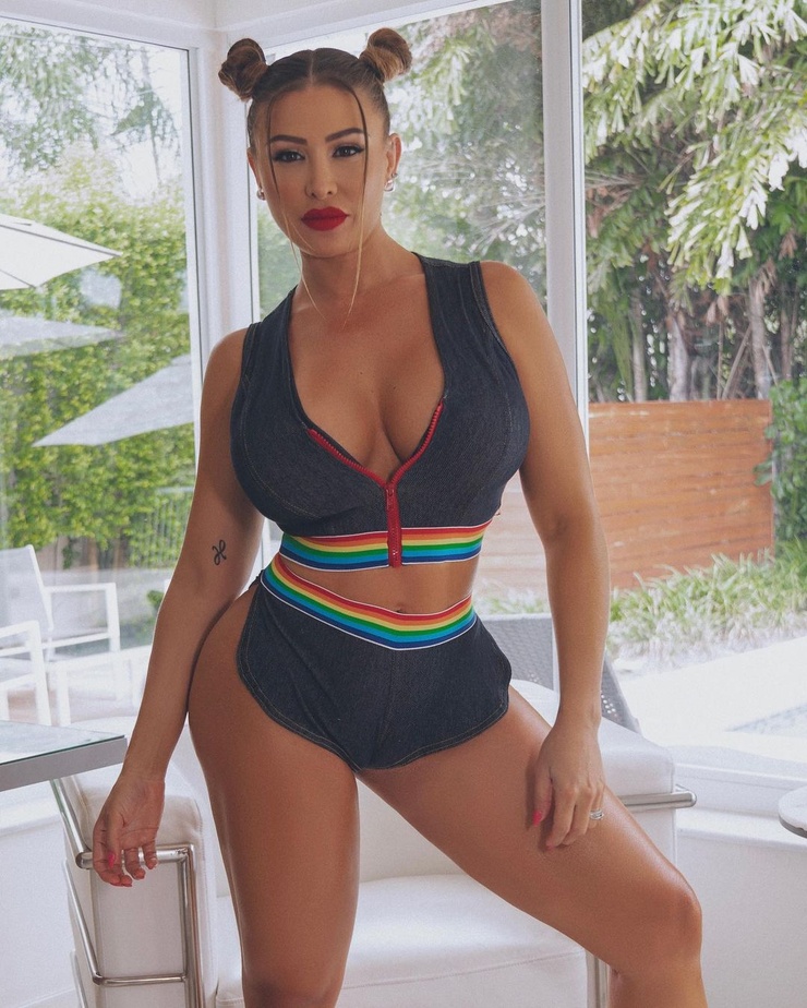 Picture Of Francia James