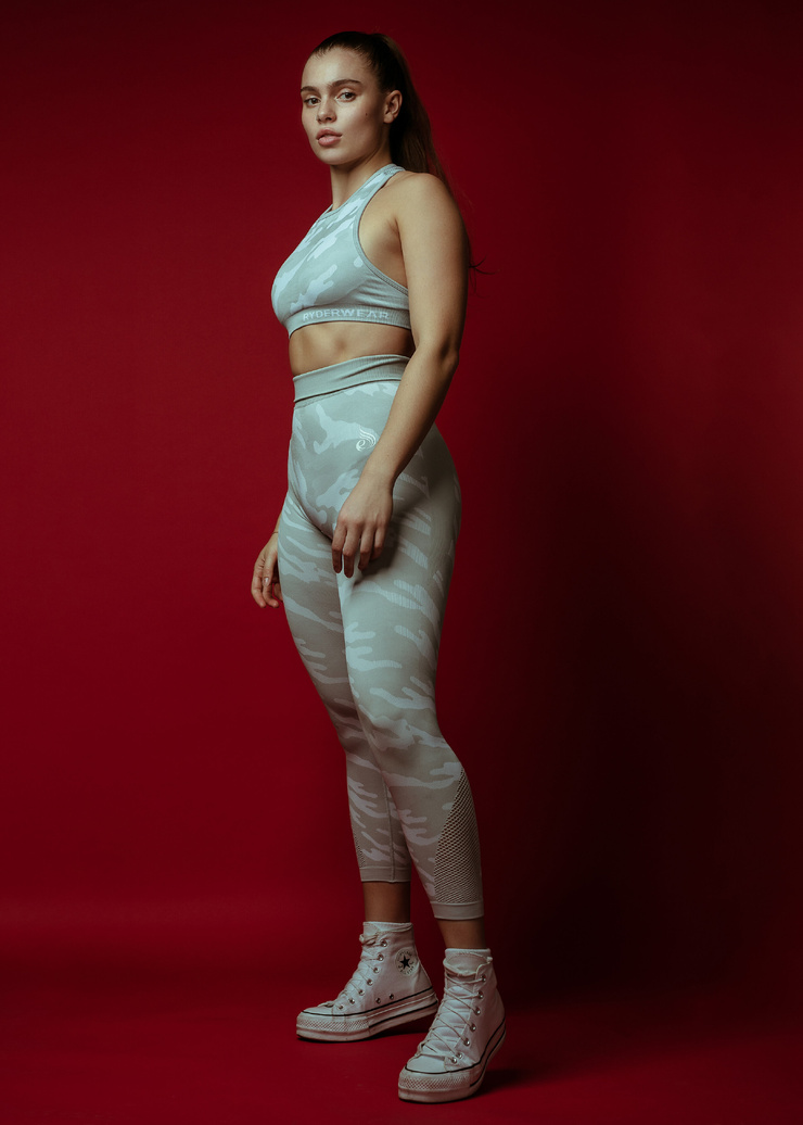 Picture of Joelle Rae