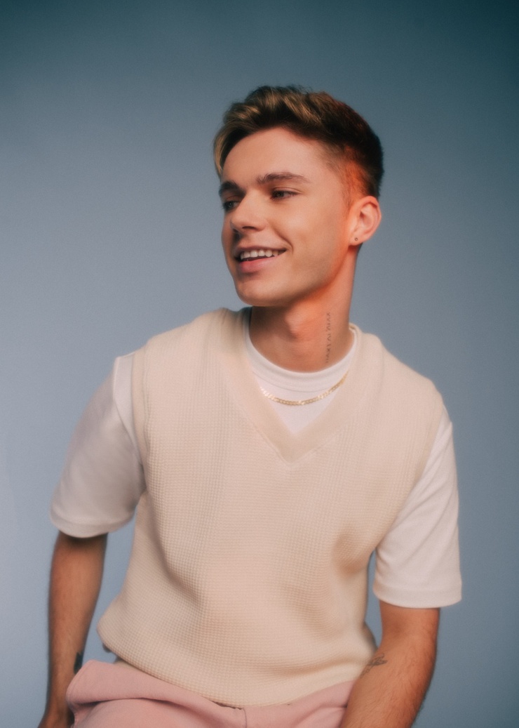 Picture of HRVY