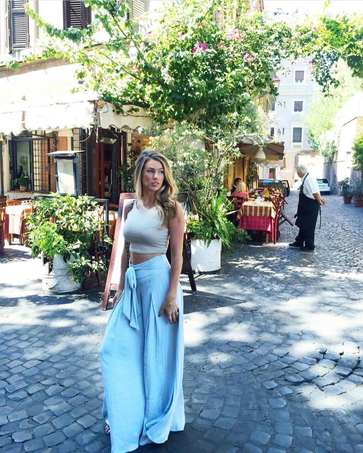 Picture of Anna Victoria