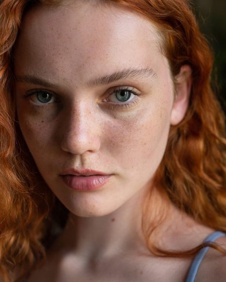 Picture of Viola Koves