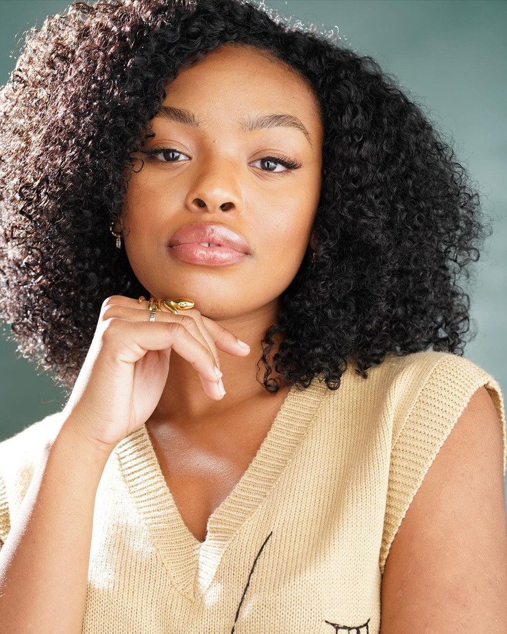 Picture of Alana Bright