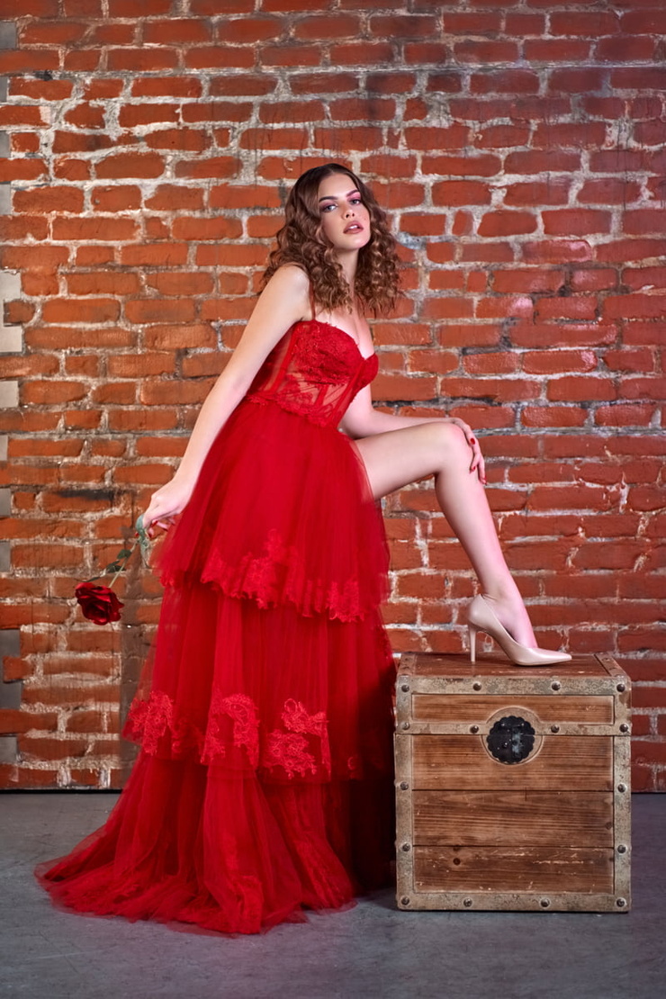 Picture of Taylor Marie Cowhey