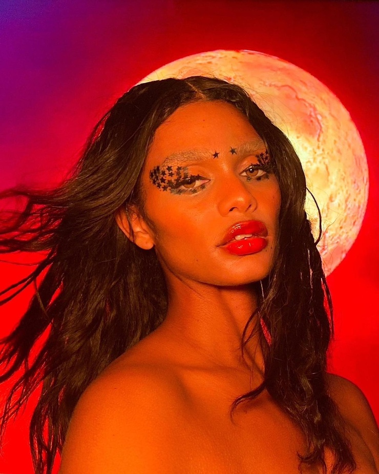 Picture of Ashleigh Baugh